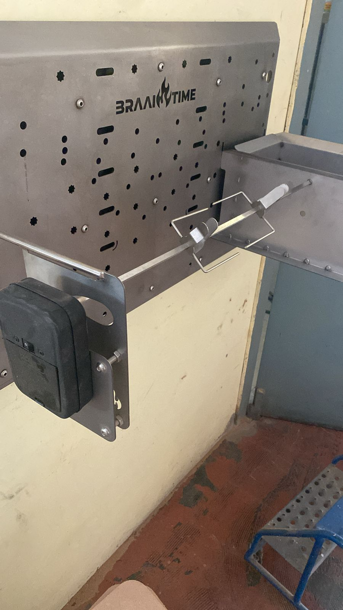 Wall Mount Braai: Fire Box ROTISSERIE MOUNT – craft braai
